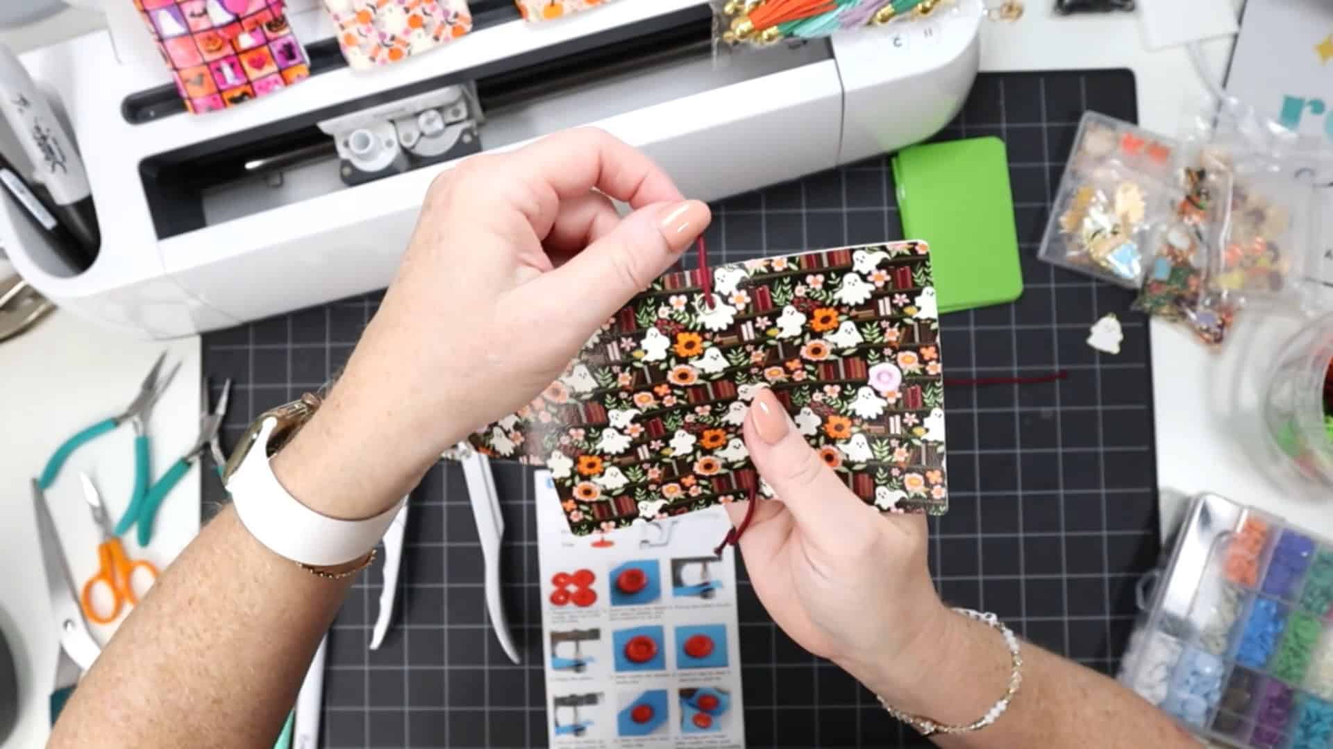 DIY Faux Leather Mini Notebook Covers - Amy Romeu