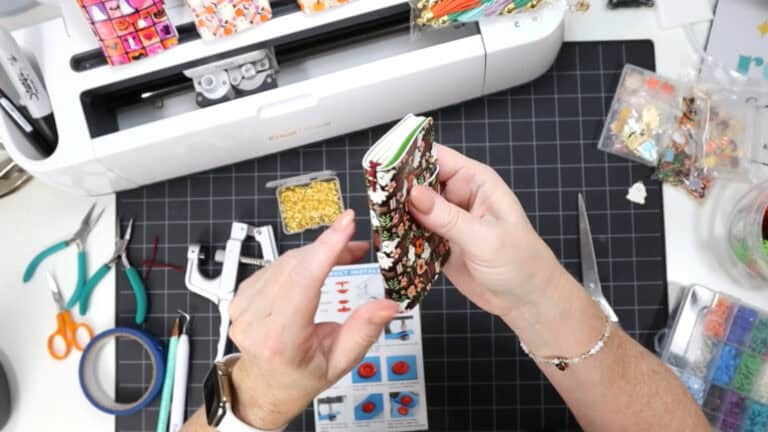 DIY Faux Leather Mini Notebook Covers - Amy Romeu