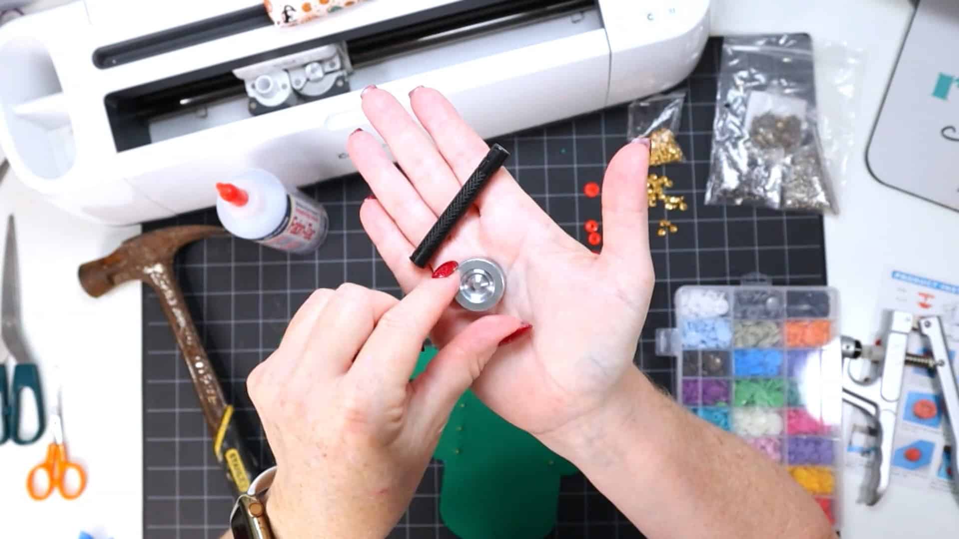 How to Make a Faux Leather Mini Purse with a Cricut - Amy Romeu