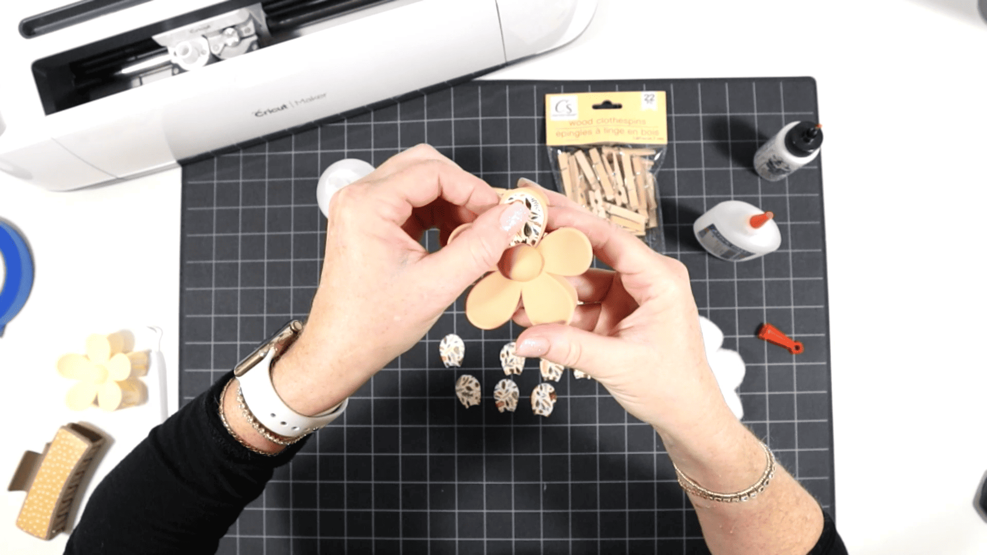 Make Faux Leather Flower Claw Hair Clips with a Cricut - Amy Romeu