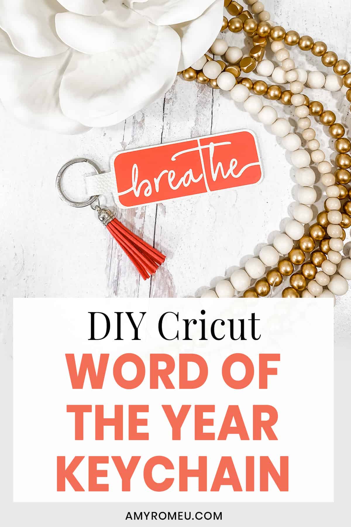DIY Cricut Word of the Year Keychain - Amy Romeu