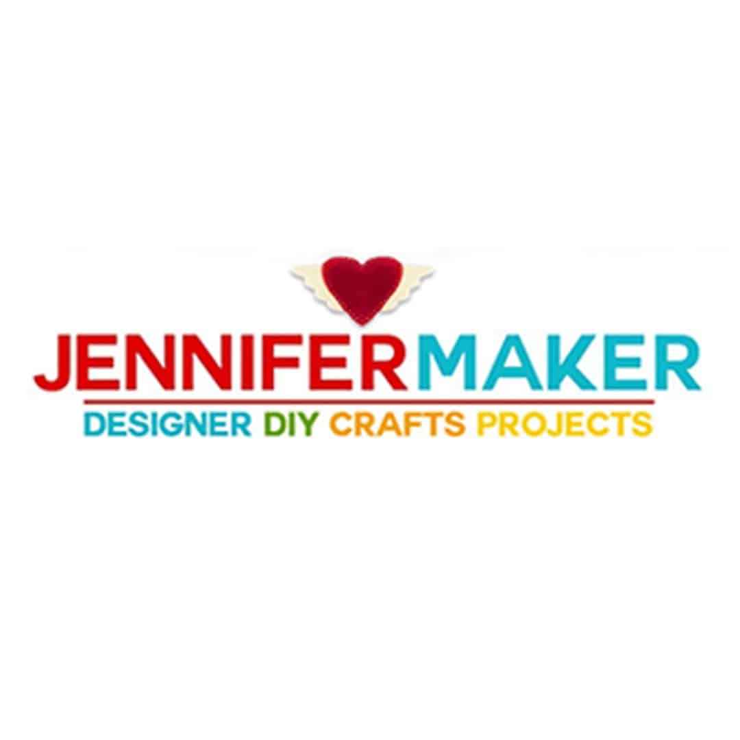 About Amy - Amy Romeu